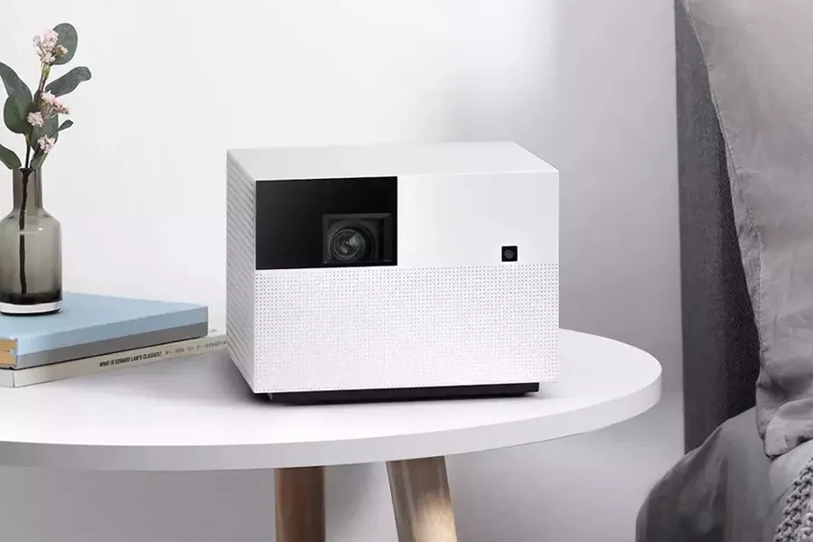 The Complete Guide To Choosing the Best Portable Projectors